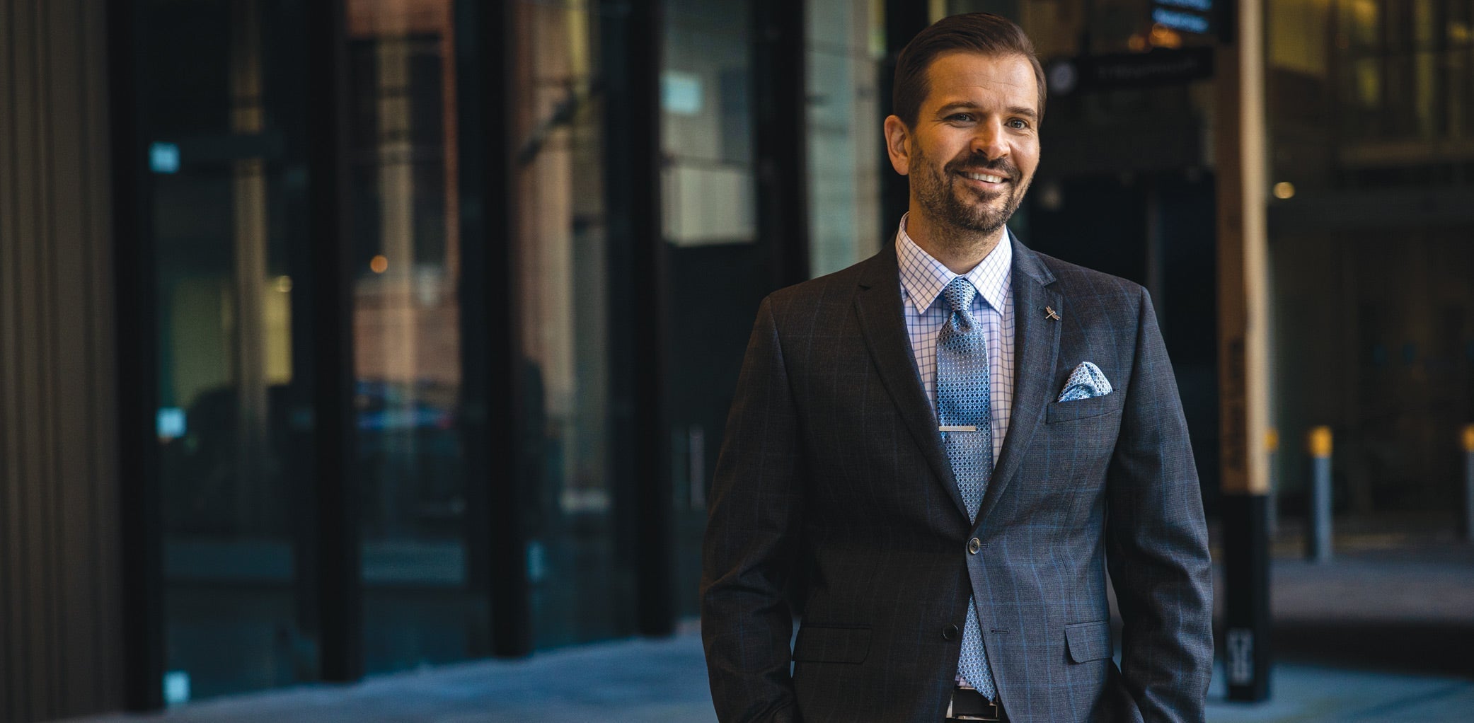 The Ultimate Men's Suit Guide: Fit, Fabric, and Styling Tips